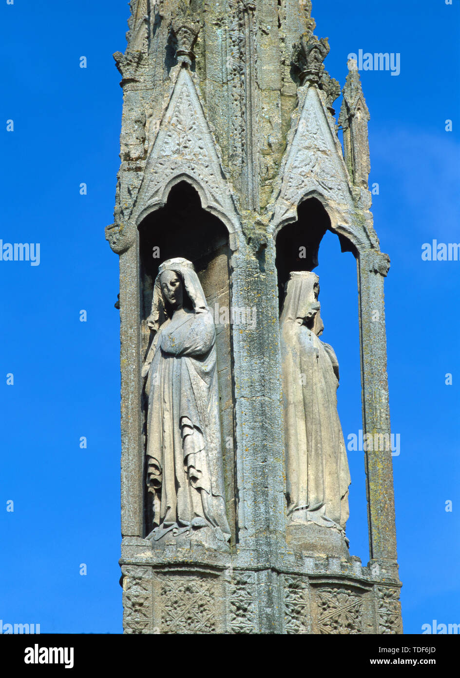 The Eleanor crosses were a series of twelve tall and lavishly decorated ...