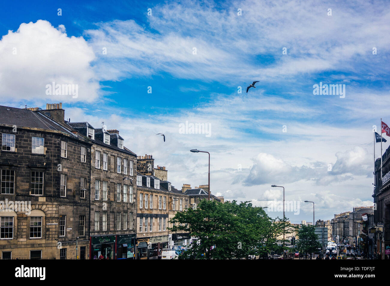 Edinburgh squares hi-res stock photography and images - Alamy