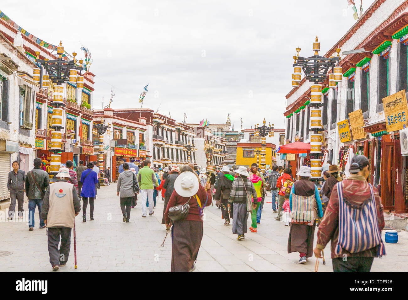 The bustling crowd on Baghor Street in Lhasa Stock Photo - Alamy