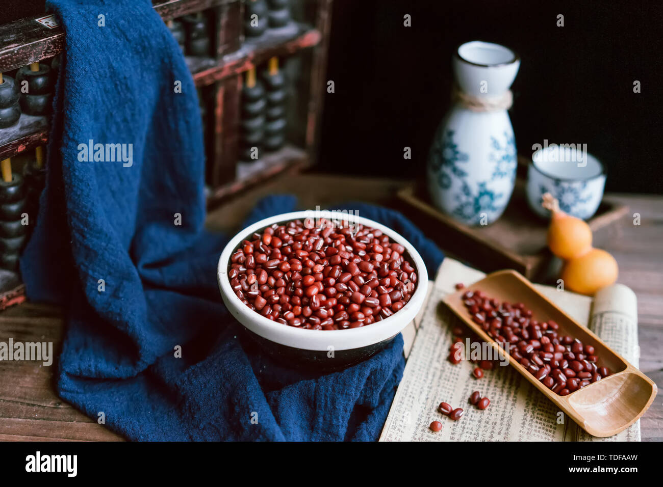 Traditional Chinese grain: red beans Stock Photo - Alamy