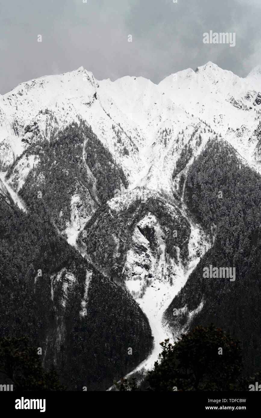 Lianwu lake hi-res stock photography and images - Alamy