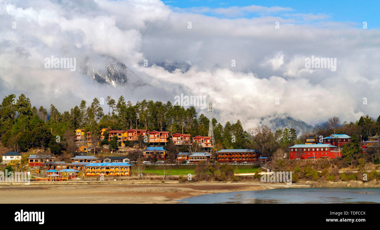 Renqing hi-res stock photography and images - Alamy