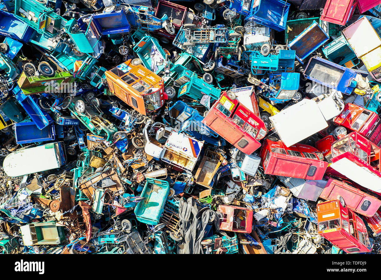 Scrap motorcycles hi-res stock photography and images - Alamy