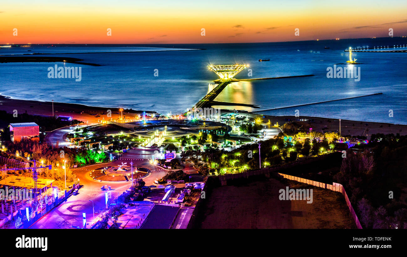 mountain sea square Stock Photo - Alamy