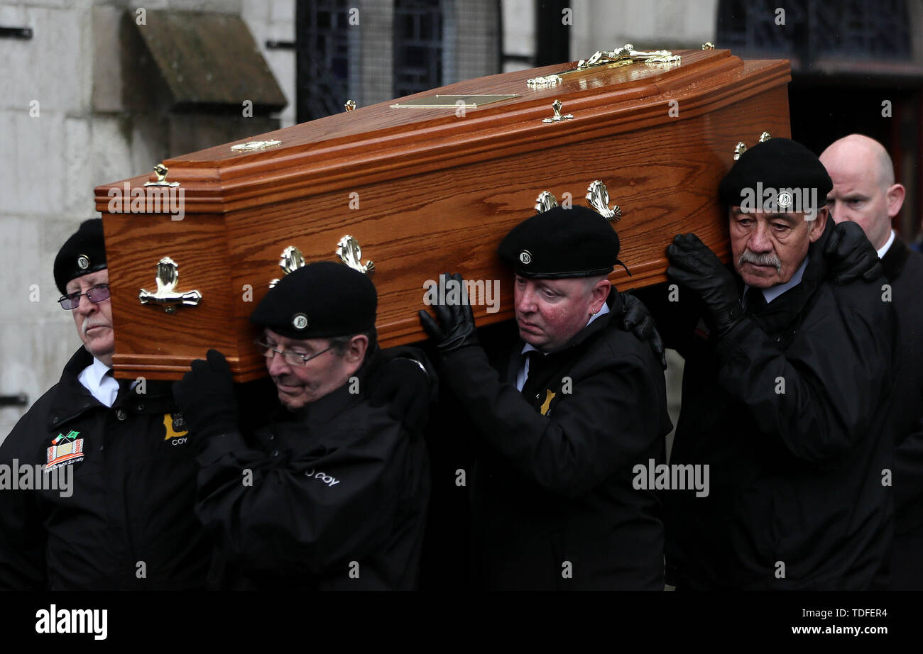 The coffin of former Provisional IRA leader Billy McKee is carried from ...