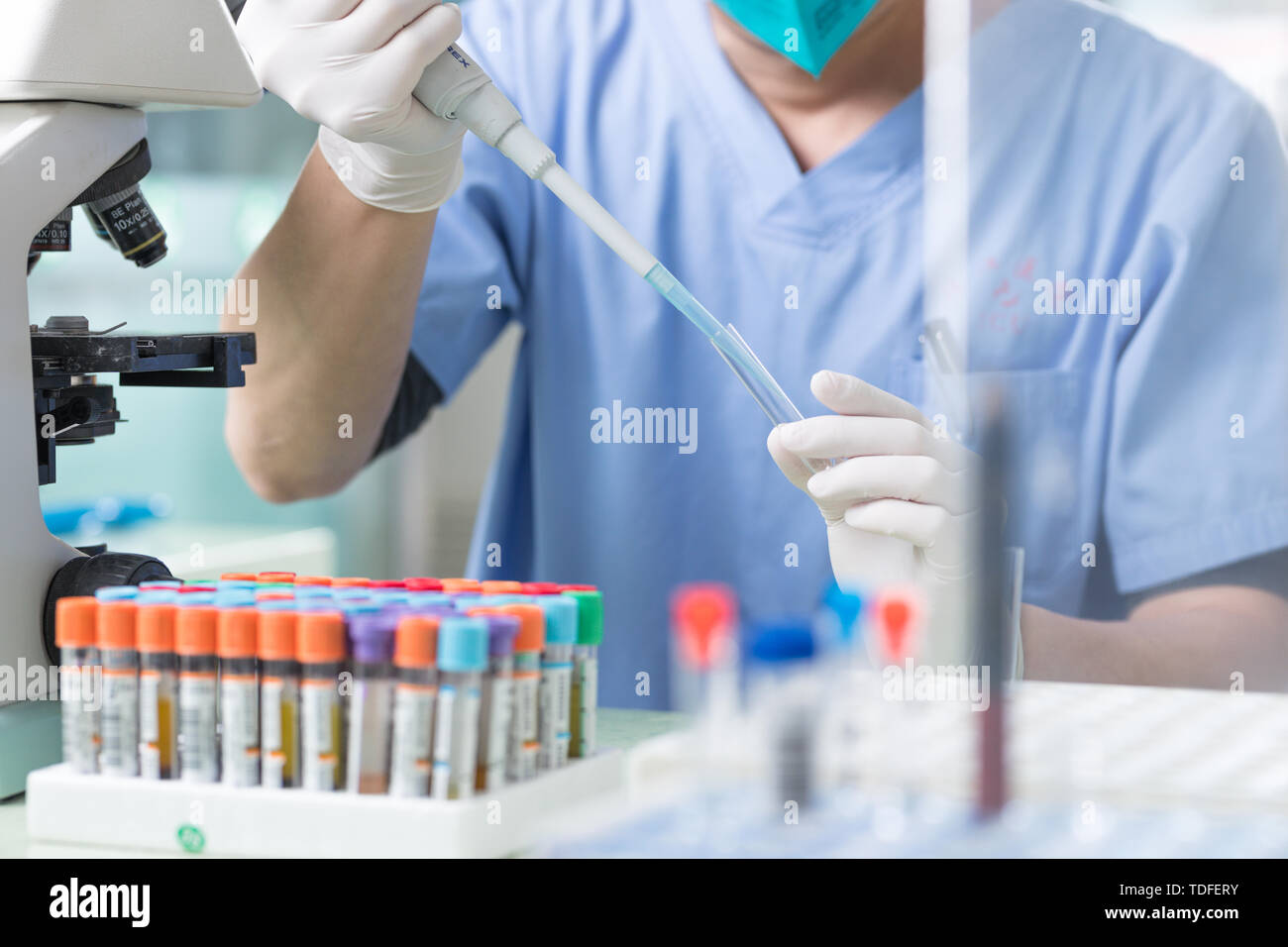 Physician, doctor, emergency, emergency, hospital, intensive care unit ...