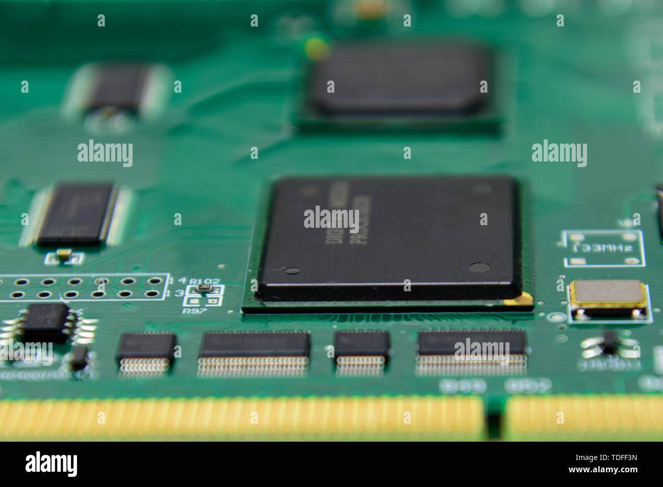 Ic chip on pcb hi-res stock photography and images - Alamy