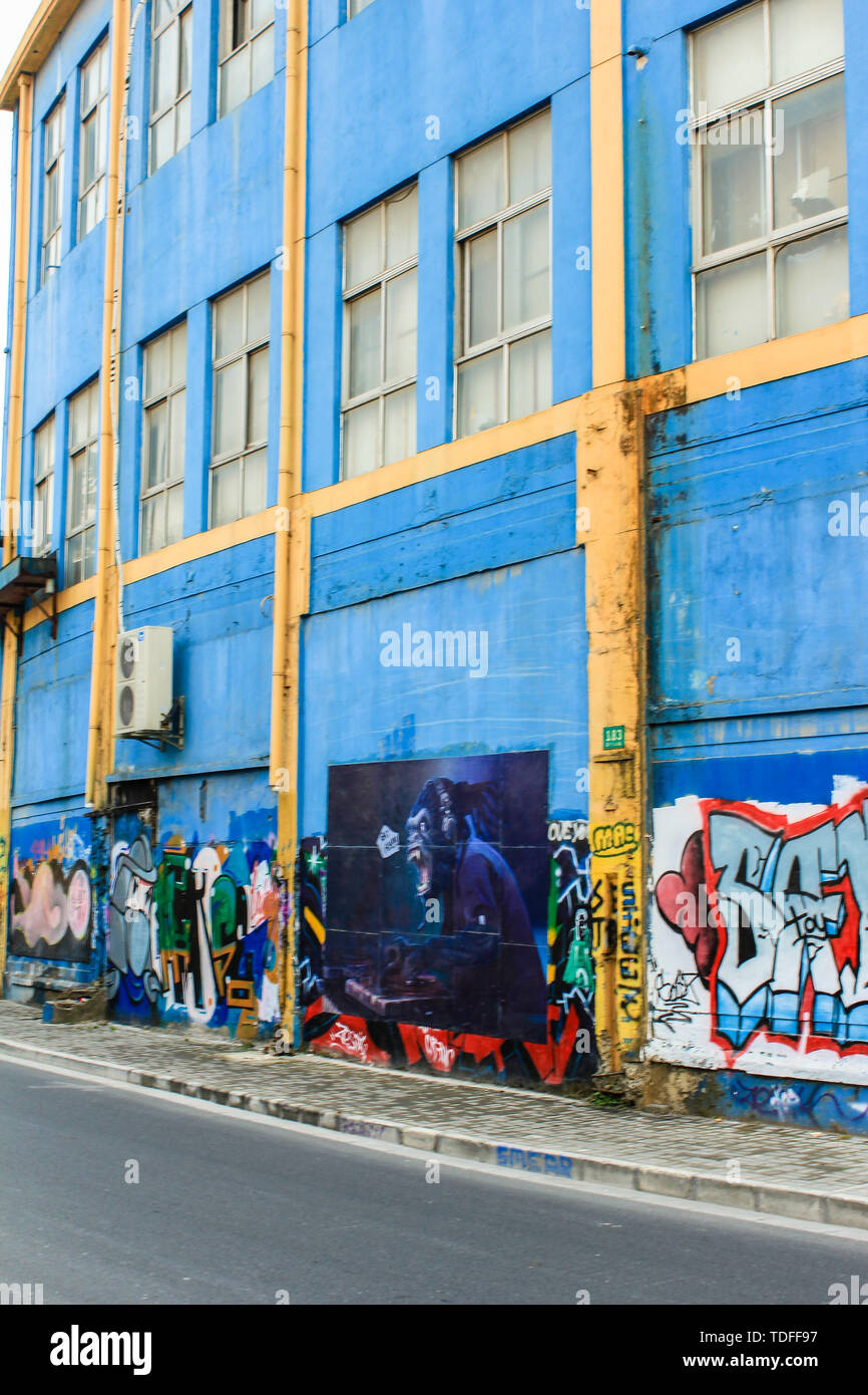 M50 graffiti wall, Moganshan Road, Shanghai Stock Photo - Alamy