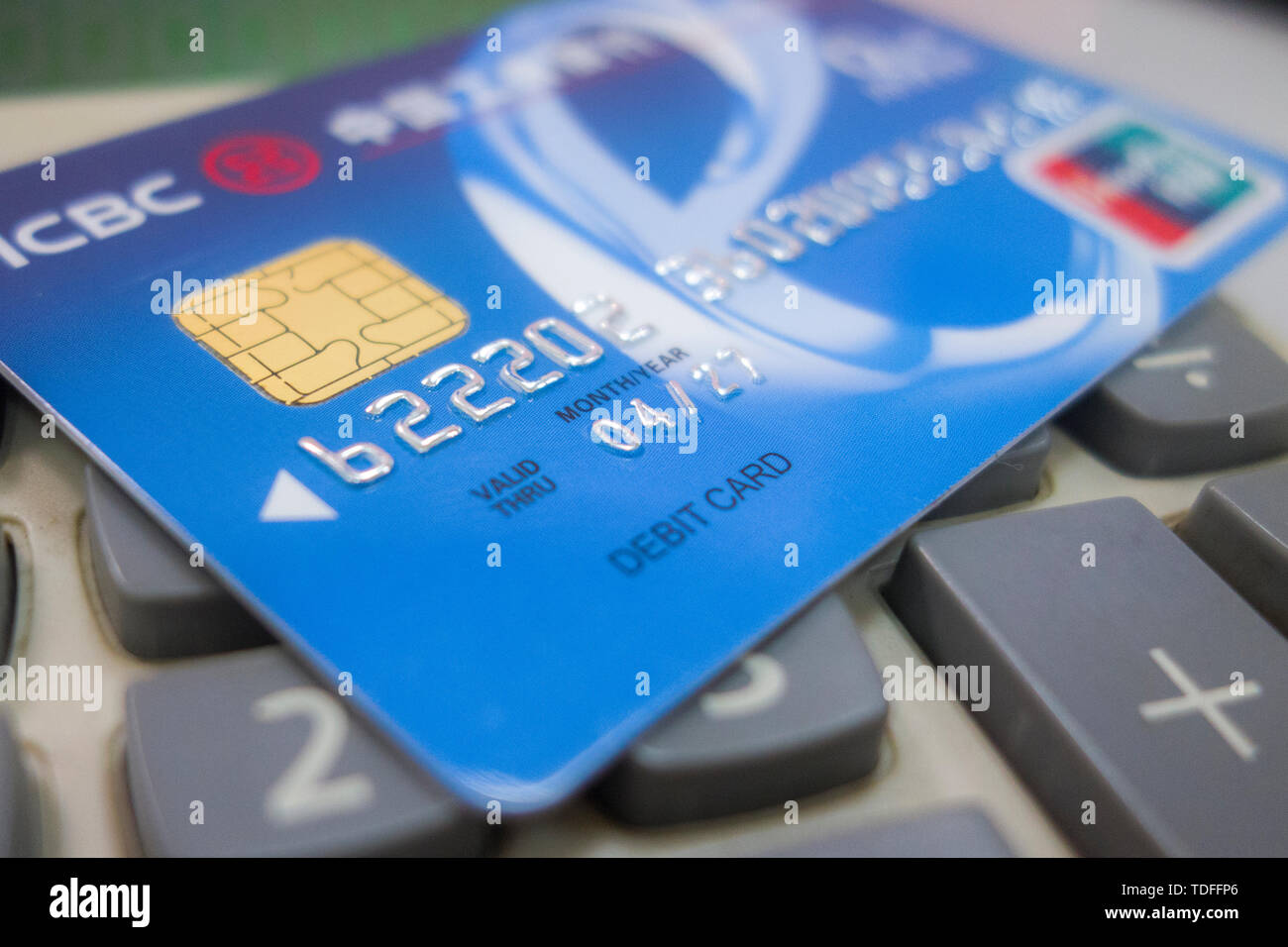 Bank card and calculator Stock Photo - Alamy