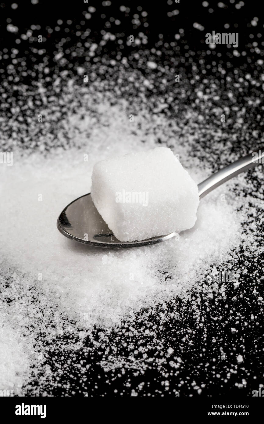 Pure white sugar Stock Photo - Alamy