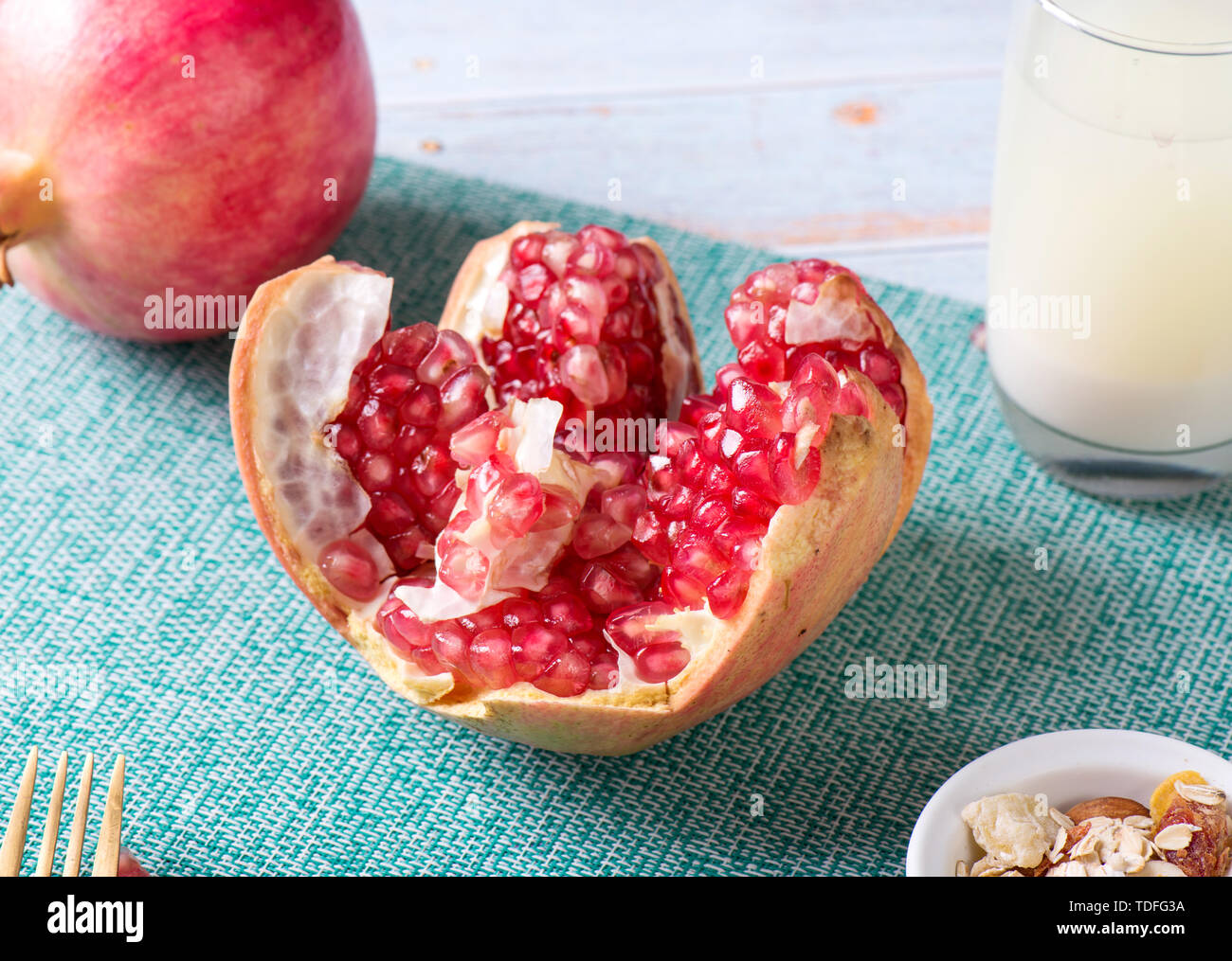 Fresh fruit pomegranate fruit, nutritious, delicious, sweet Stock Photo ...