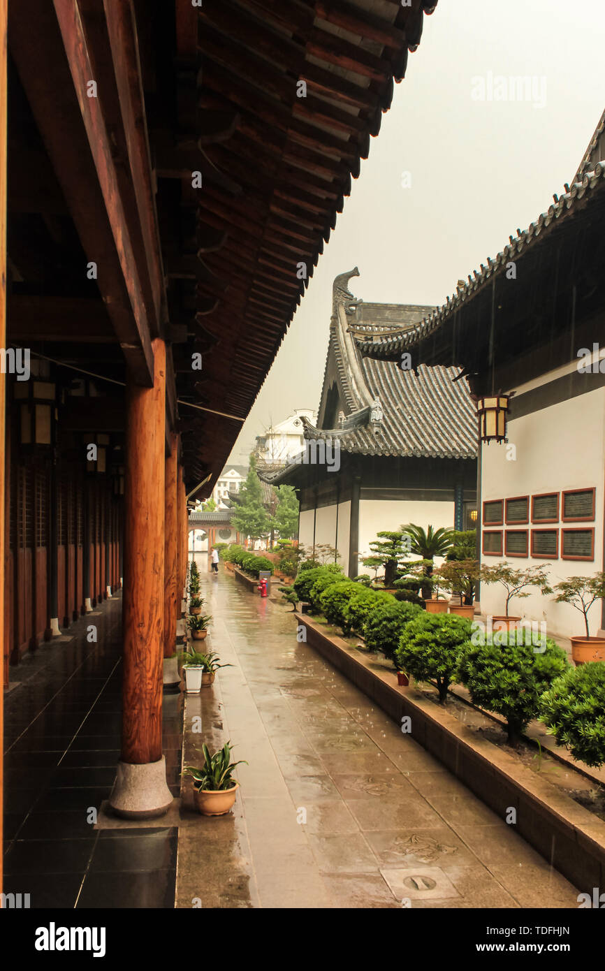 Shanghai Zhenru Temple Stock Photo - Alamy
