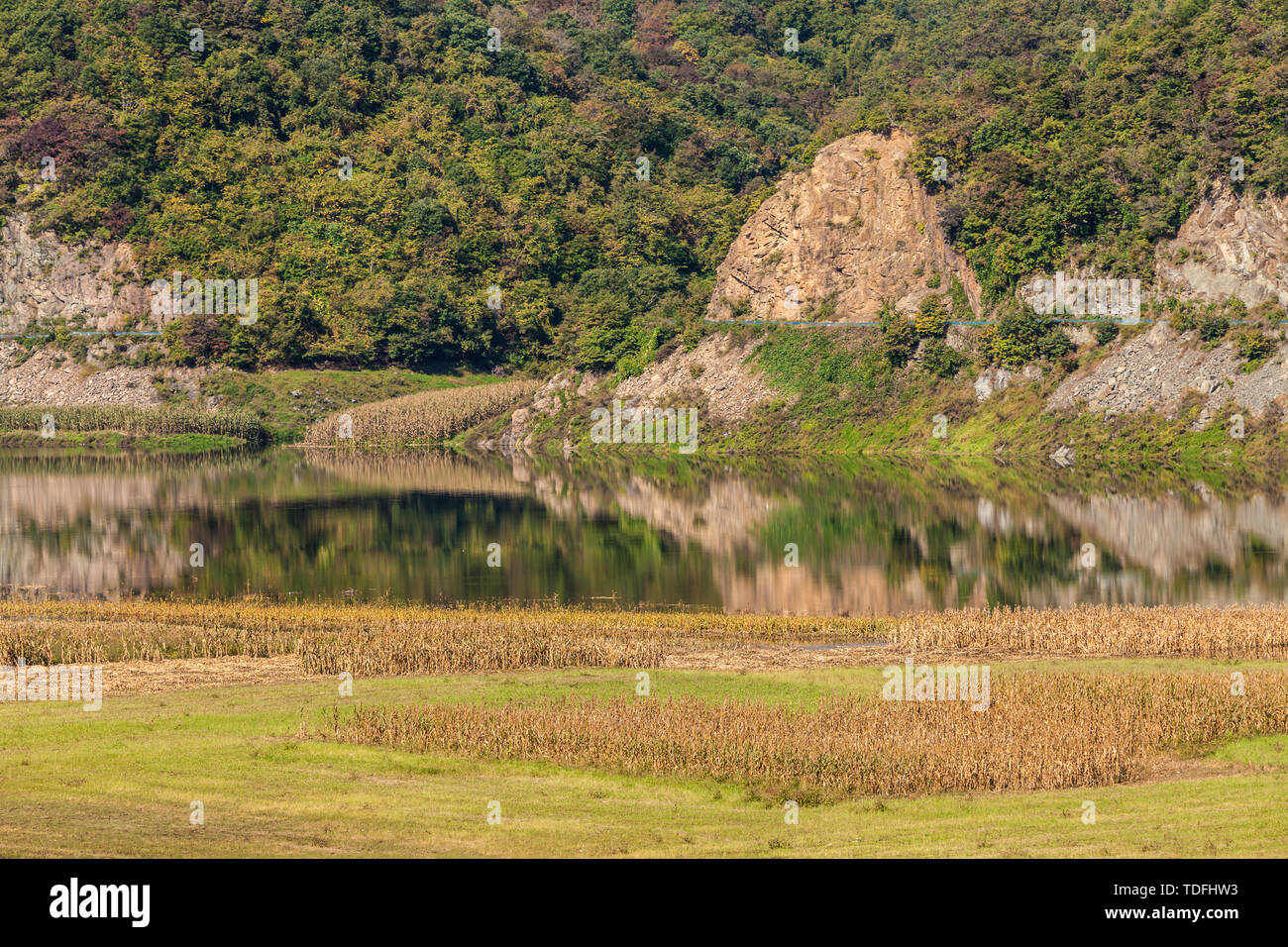 Landscape and landscape scenery of the Yalu River in Ji'an, Jilin ...
