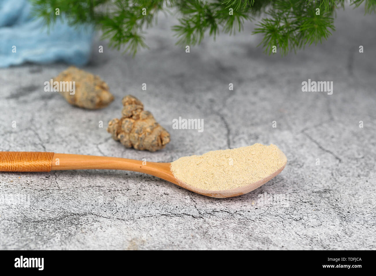 Notoginseng hi-res stock photography and images - Alamy