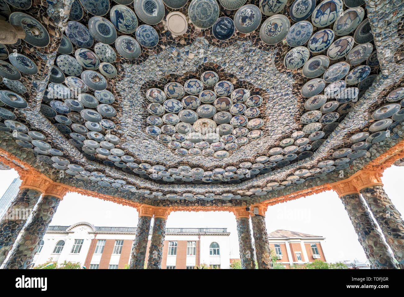 Tianjin porcelain house china hi-res stock photography and images - Alamy