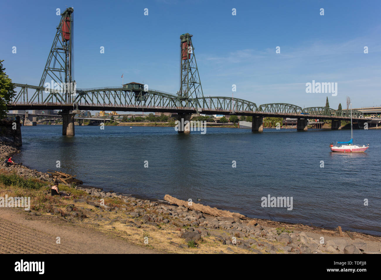 The hawthorne bridges hi-res stock photography and images - Alamy