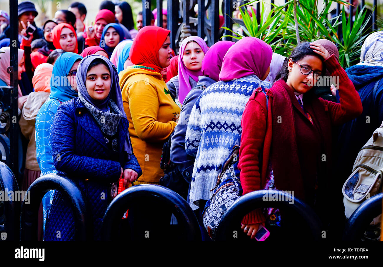 Egypt school girls hi-res stock photography and images - Alamy
