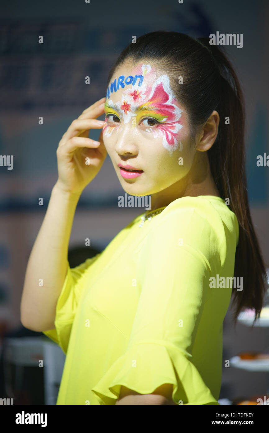 Human body painted make-up Stock Photo - Alamy