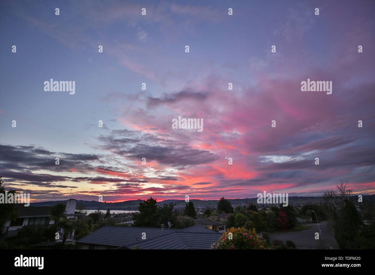 Sunset and sky no one at night tour trees hi-res stock photography and ...