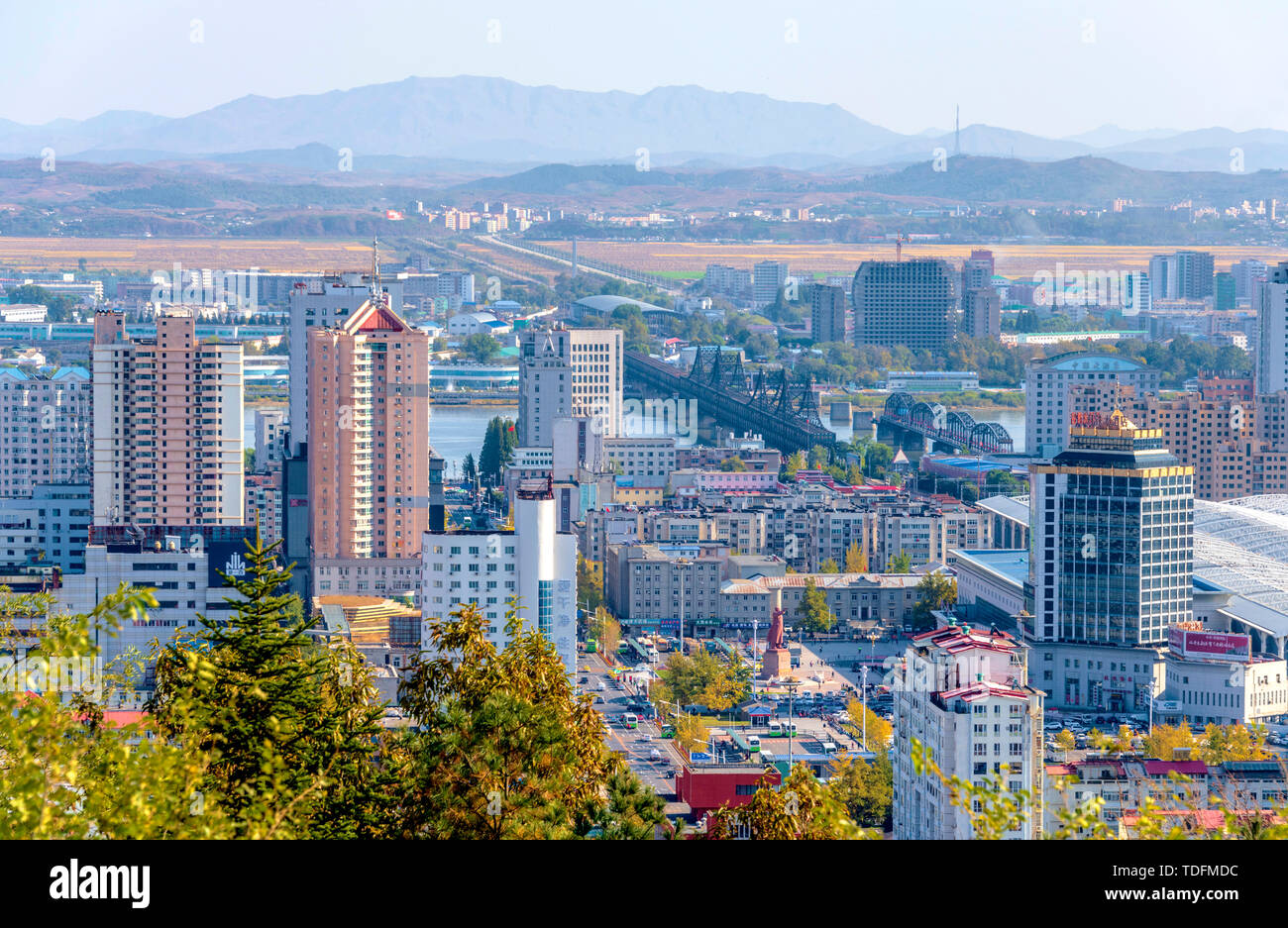 Dandong hi-res stock photography and images - Alamy