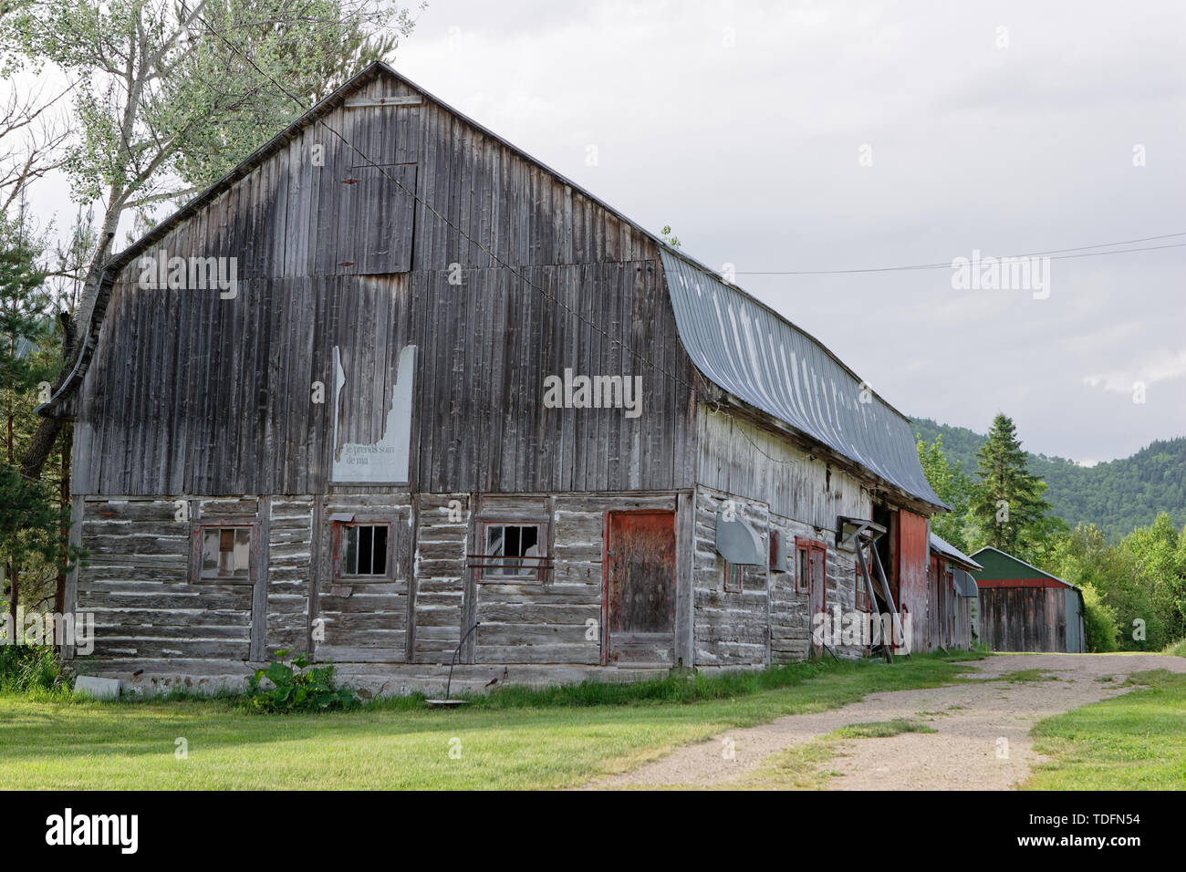 Quebec,Canada. An old barn in the Charlevoix region of Quebec Stock ...