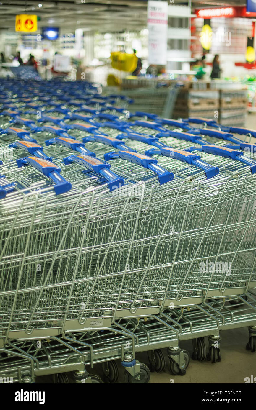 The shopping cart at the mall Stock Photo - Alamy