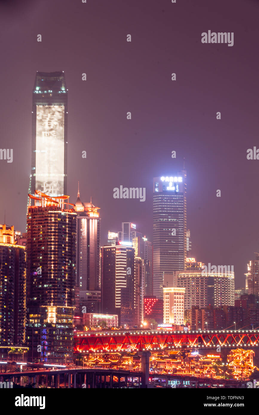 Bustling high rise buildings hi-res stock photography and images - Alamy