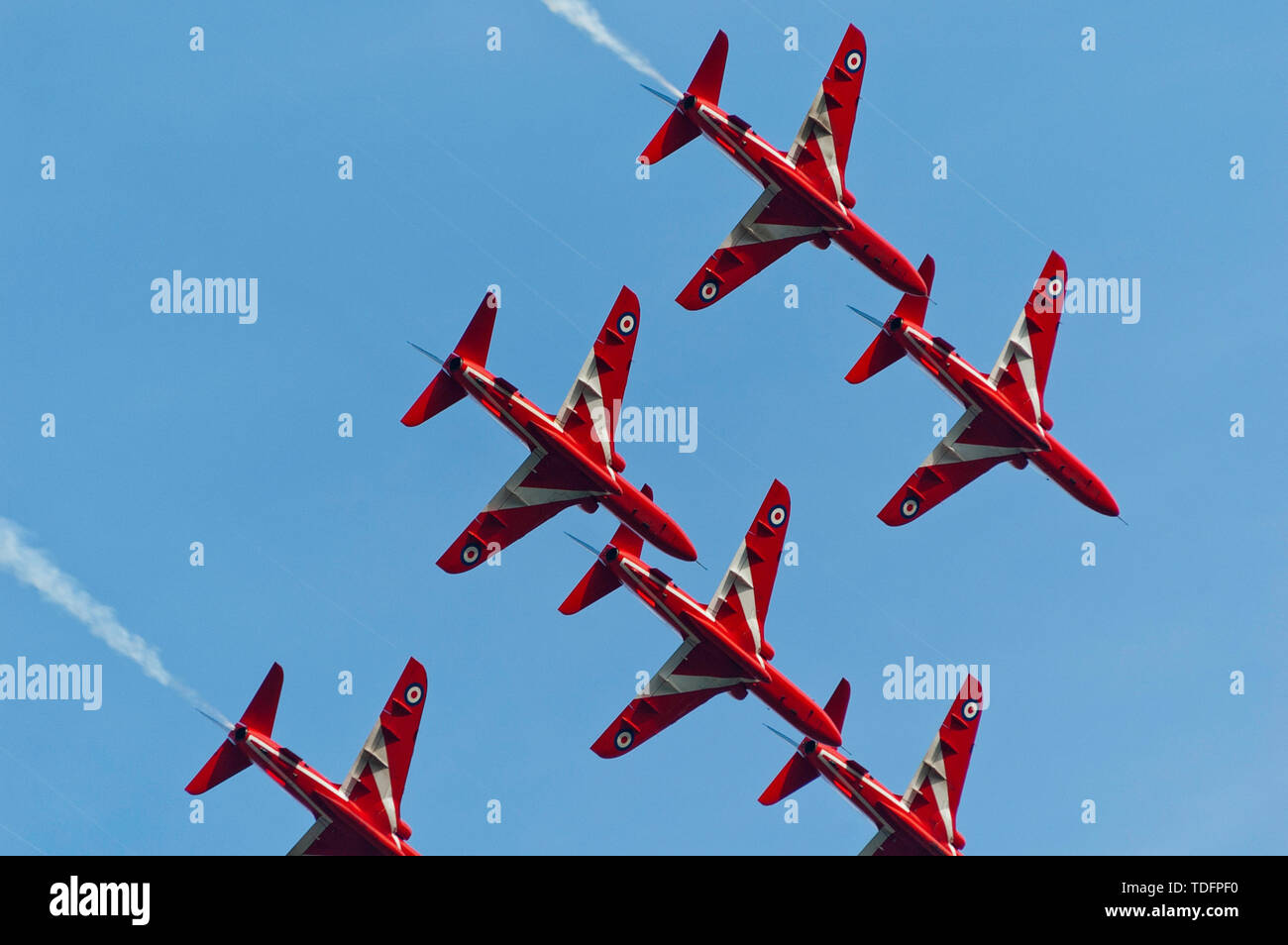 Red arrows formation smoke aeroplane plane royal air force aerobatics ...