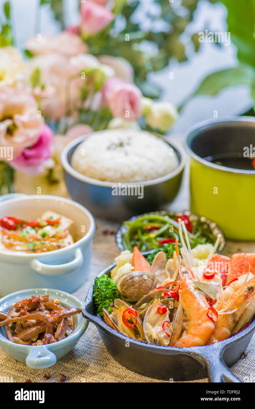 Seafood package hi-res stock photography and images - Alamy