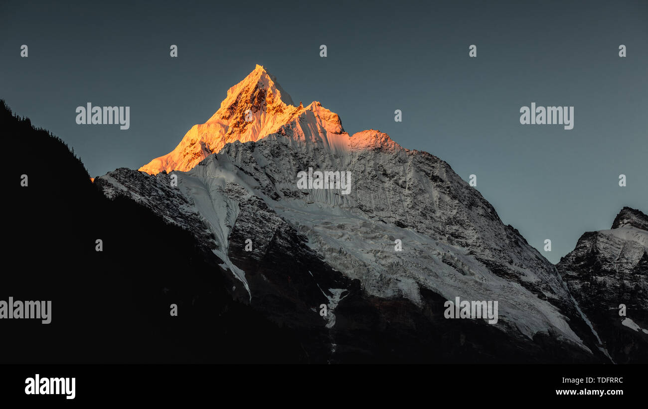 Scenery of Meri Snow Mountain, Yunnan Stock Photo - Alamy
