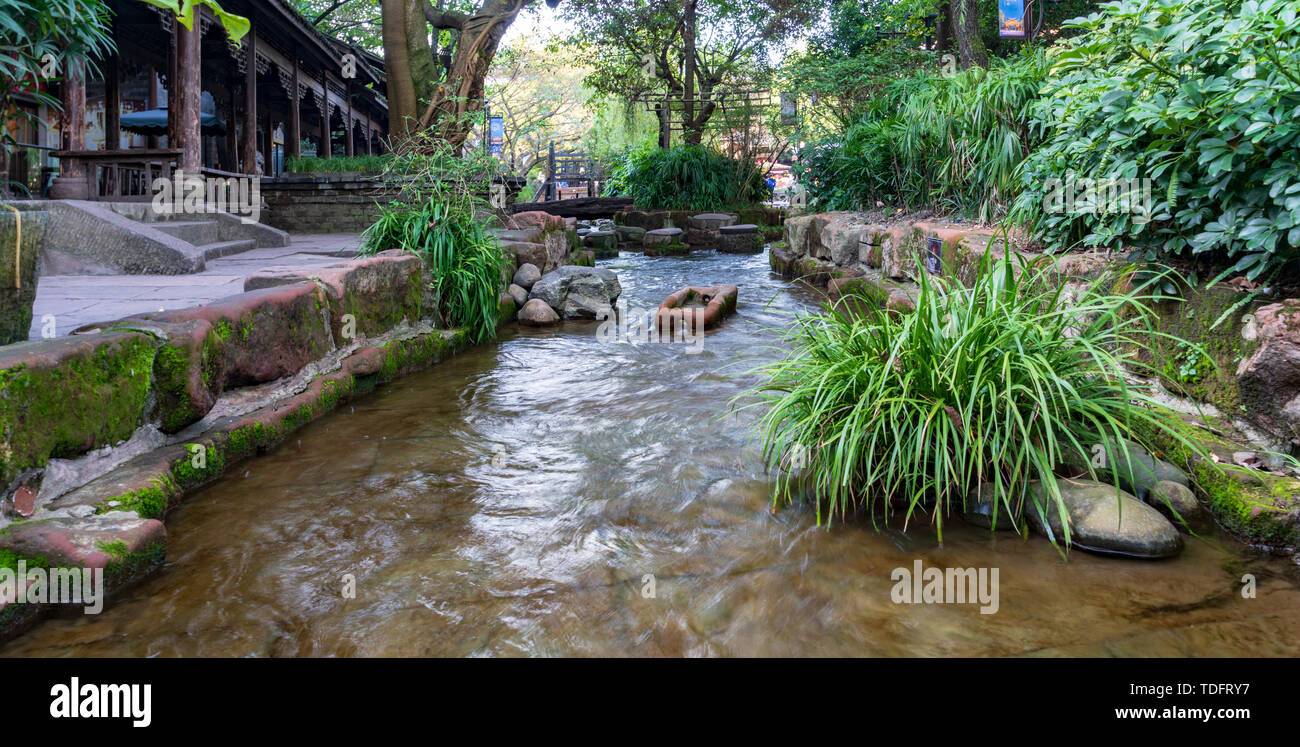China sichuan chengdu wet hi-res stock photography and images - Alamy