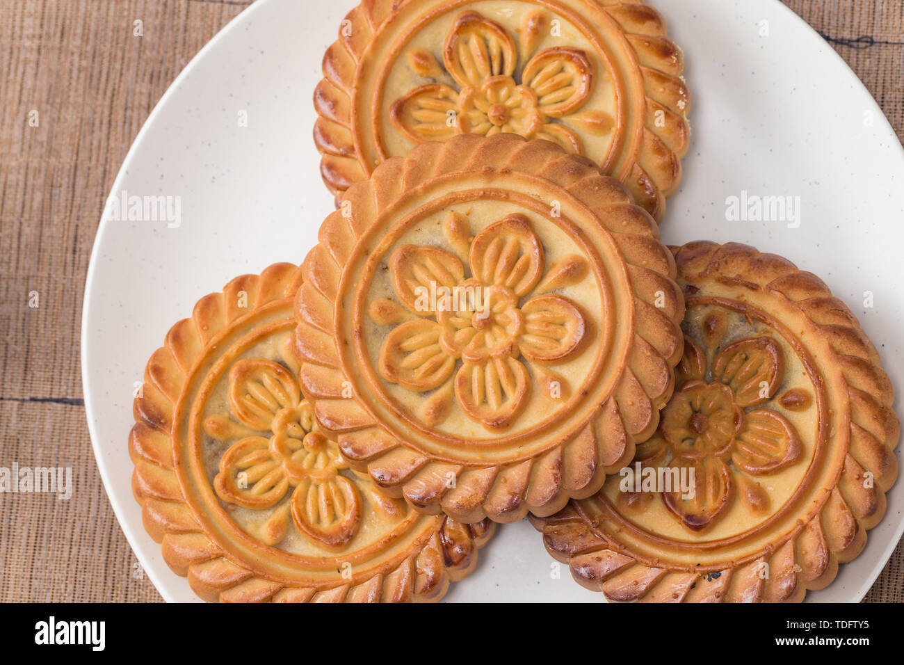 Sugar no one makes delicious food hi-res stock photography and images ...