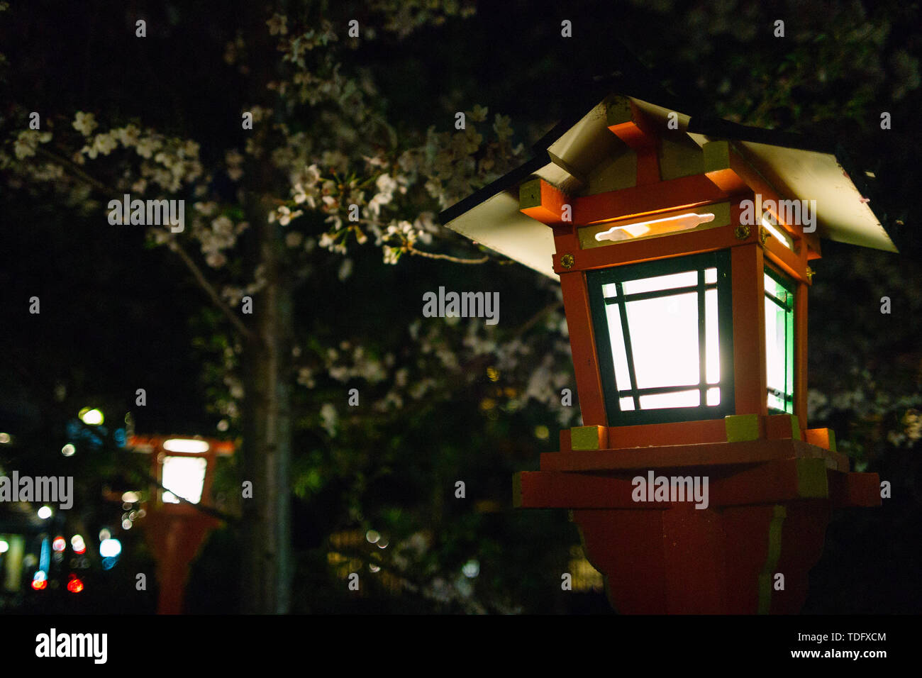 Japanese lanterns in the Gion district of Kyoto, Japan Stock Photo - Alamy