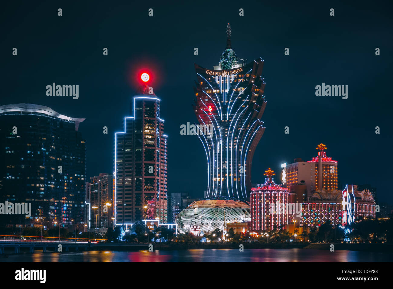 Finance and macau landmarks and night scenery hi-res stock photography ...