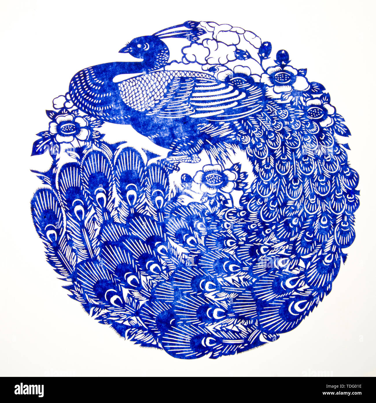 Chinese paper cuts hi-res stock photography and images - Alamy
