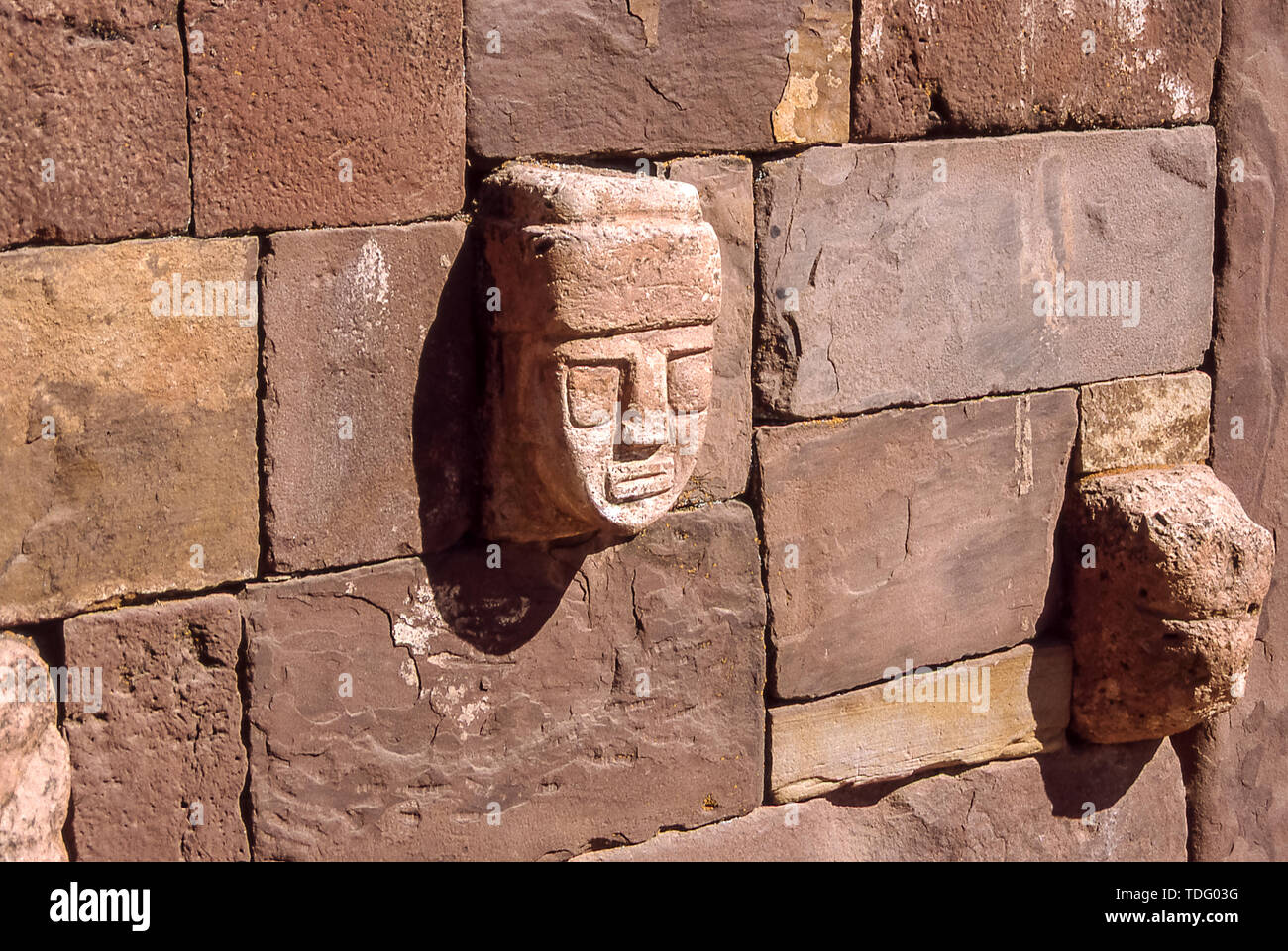 Tiahuanaco historical hi-res stock photography and images - Alamy