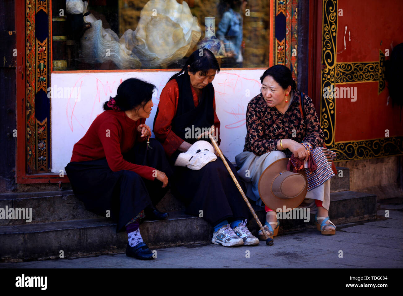 This is a set of random portrait photos taken on the streets of Lhasa ...