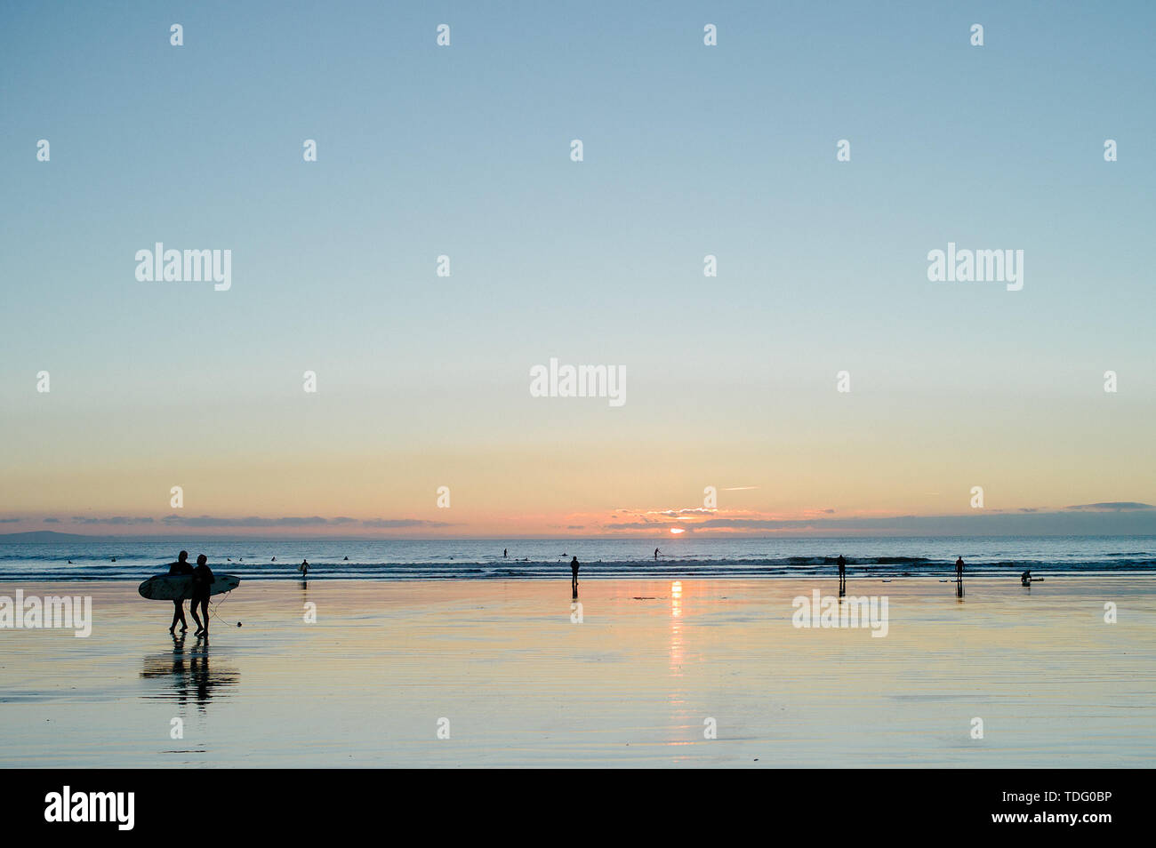Rest bay, porthcawl sunset hi-res stock photography and images - Alamy
