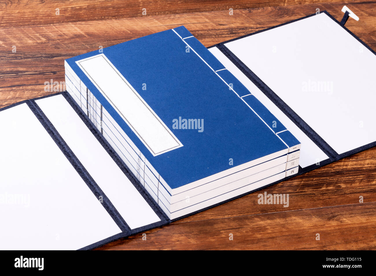 Book flipped open hi-res stock photography and images - Alamy