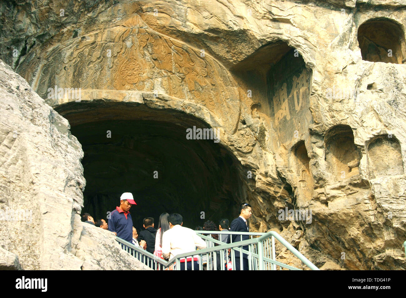 Longmen Grottoes, Luoyang Stock Photo - Alamy