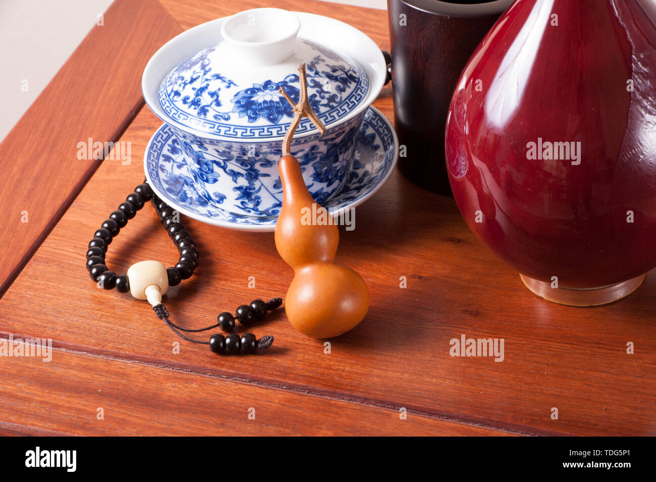 Coconut carvings hi-res stock photography and images - Alamy