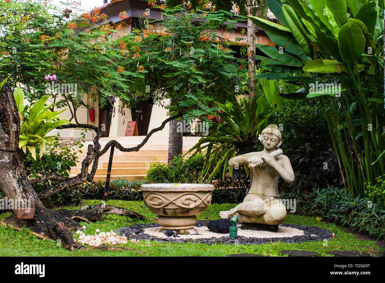 Bali Hindu sacrifice Stock Photo - Alamy