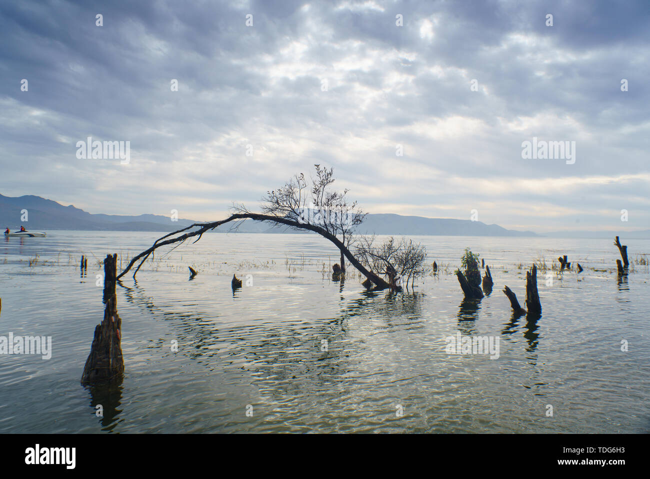 Erhai water scenery hi-res stock photography and images - Alamy