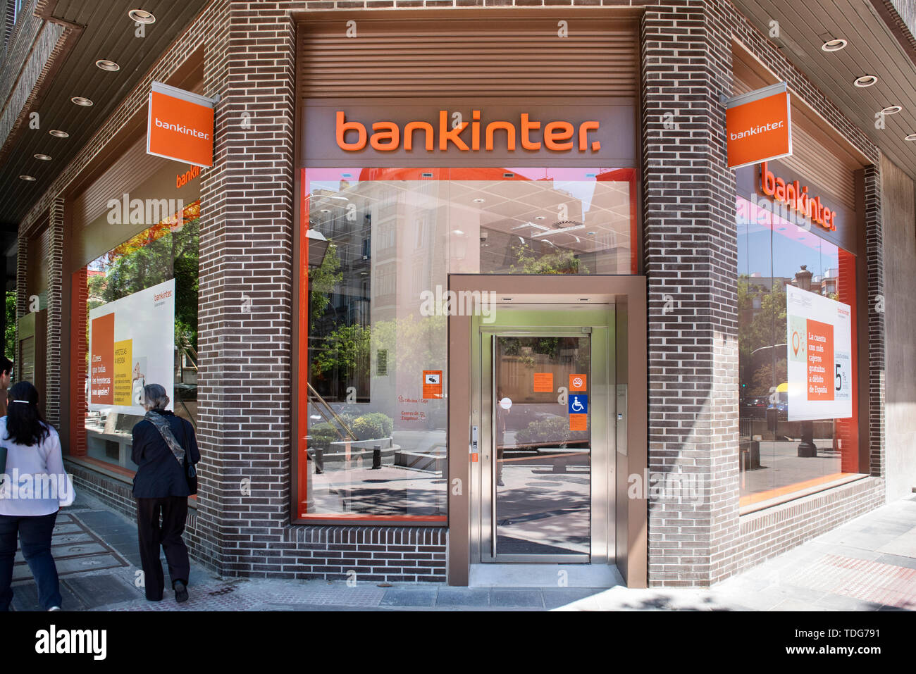 Bankinter logo hi-res stock photography and images - Alamy