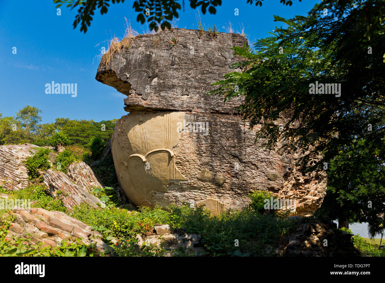 Mingon hi-res stock photography and images - Alamy