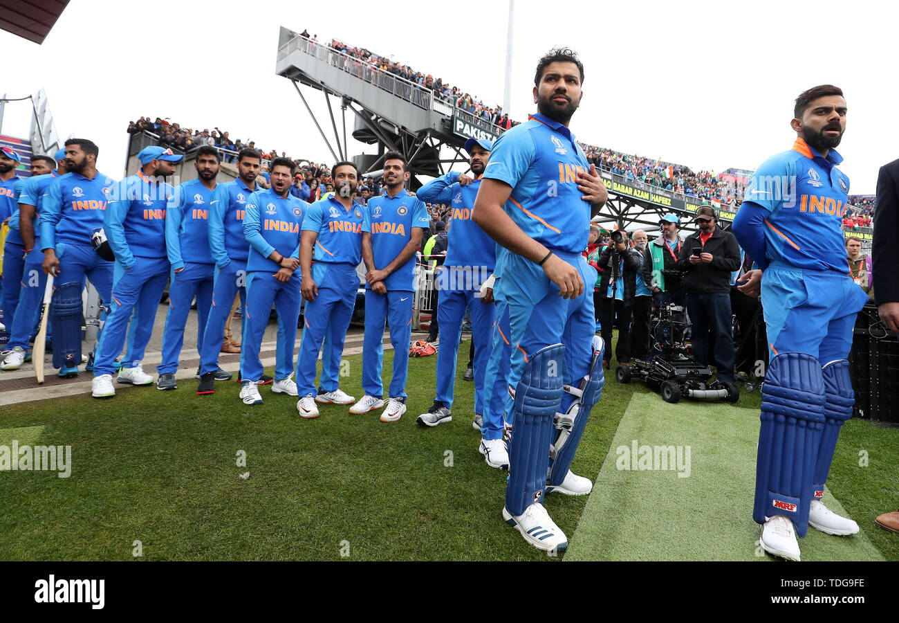 India lineup prior hi-res stock photography and images - Alamy