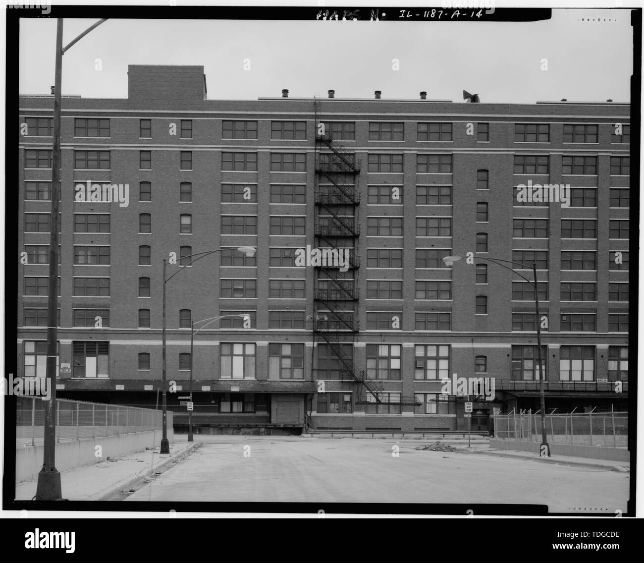 Sears and roebuck building Black and White Stock Photos & Images - Alamy
