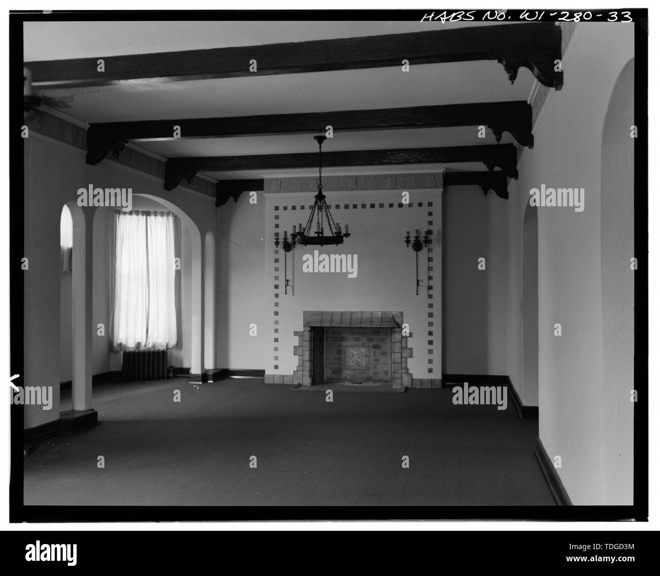 NORTH VIEW OF READING ROOM- ROOM 12, SECOND FLOOR - Elizabeth ...