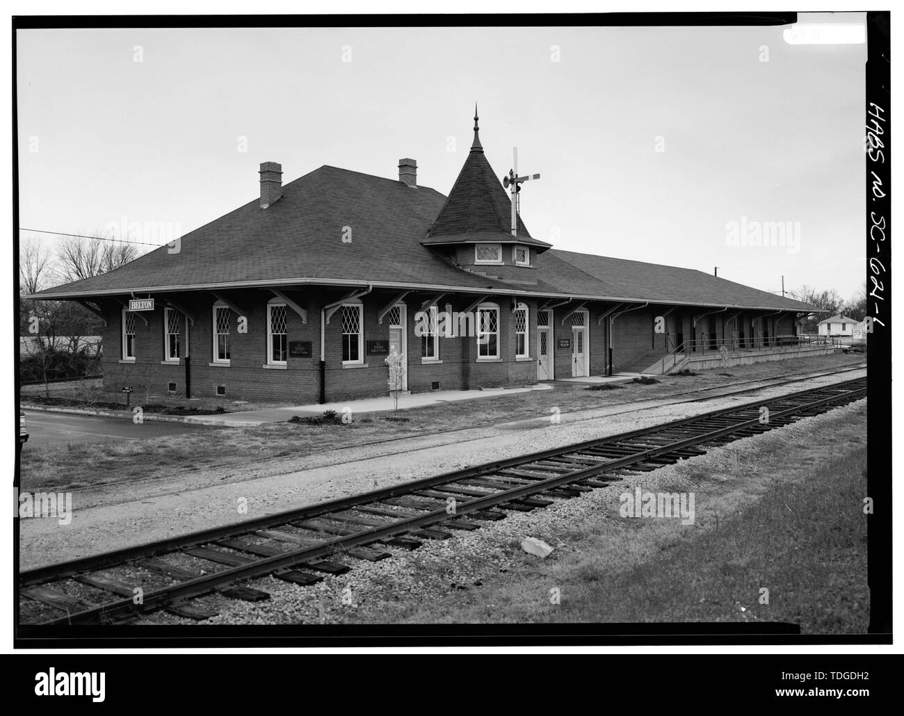 NORTHEAST (FRONT), LOOKING WEST - Southern Railway Combined Depot, West ...
