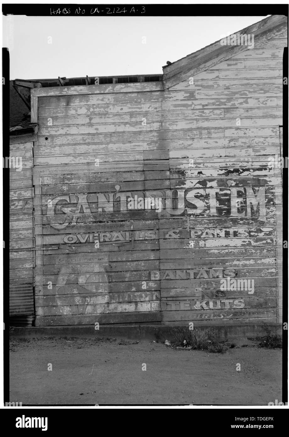 200 north main street Black and White Stock Photos & Images - Alamy